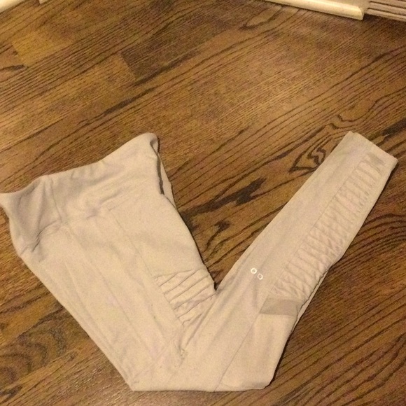 ALO Yoga | Pants & Jumpsuits | Alo Moto Leggings Dove Grey | Poshmark